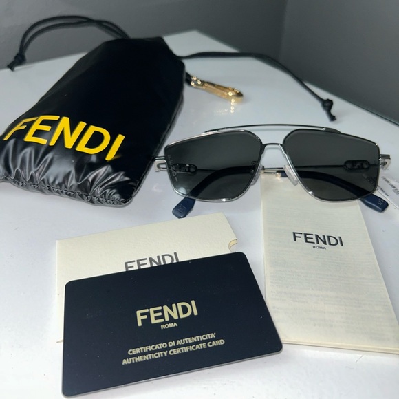 Fendi | Accessories | Fendi Olock Navigator Shades | Poshmark